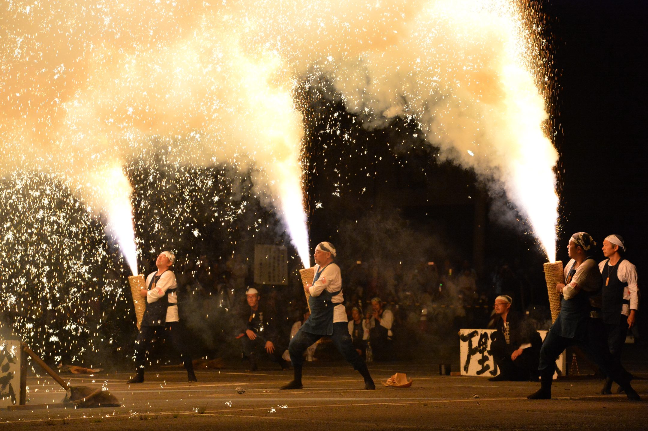 Tezutsu Hanabi(Hand-held fireworks) | Visit Tochigi